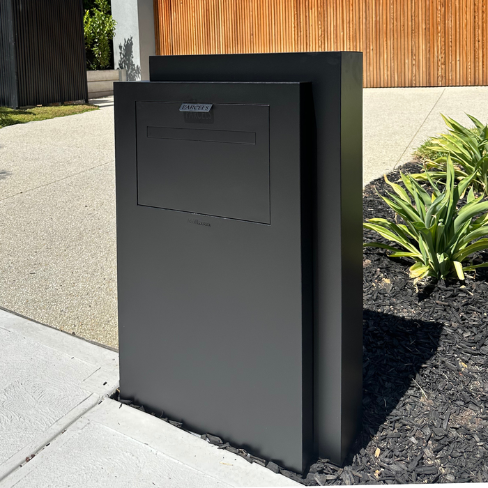 Monte Carlo Parcel Pillar Letterbox