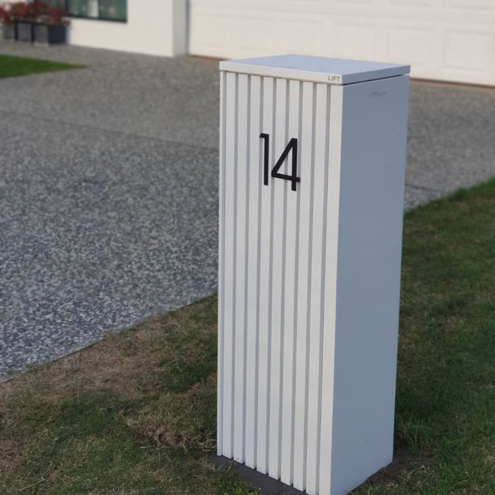 Como Freestanding Parcel Pillar Letterbox