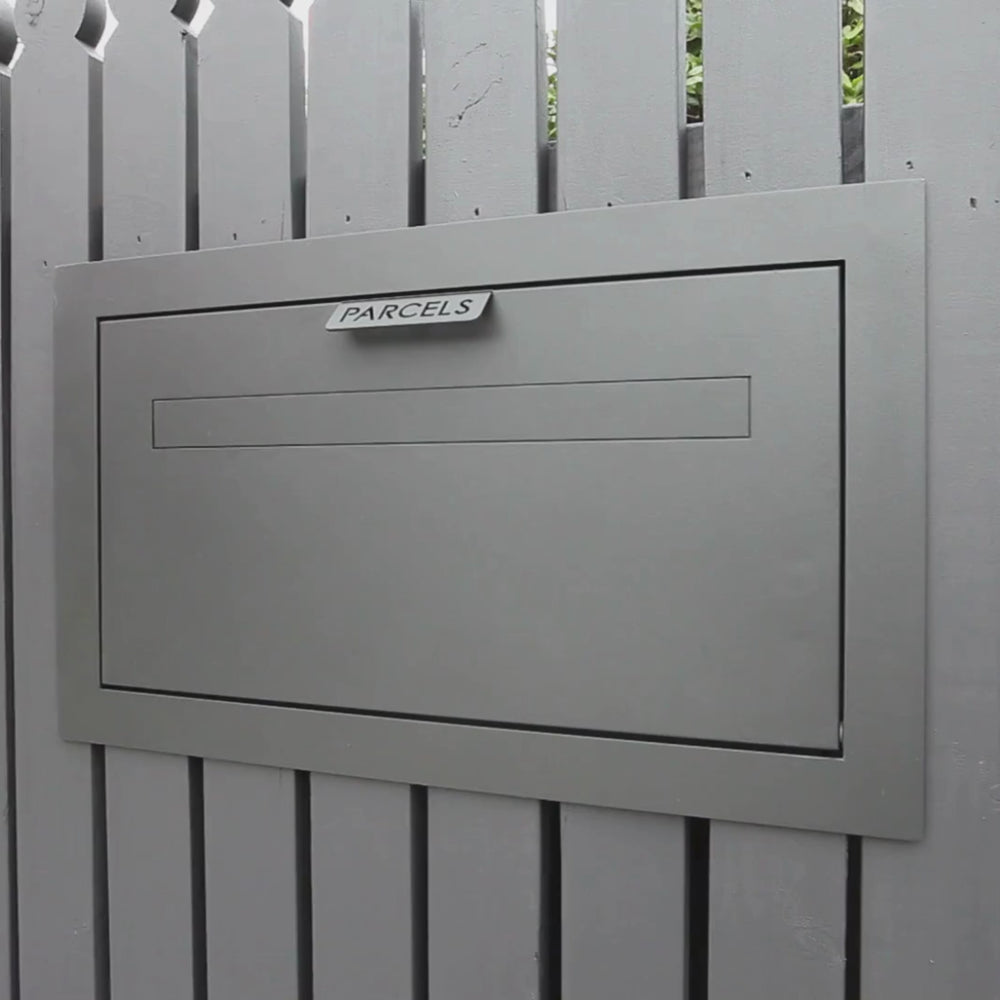 Geneva Parcel Fence and Brick In Letterbox
